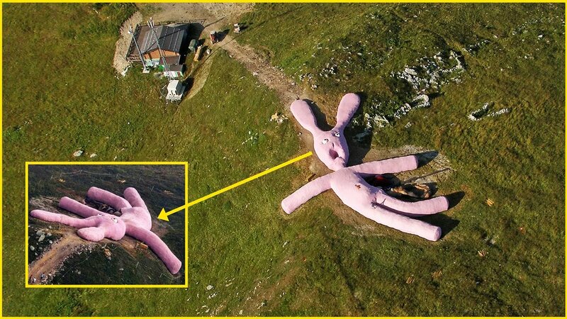 This is a 200 Foot Long Stuffed Bunny !? - Смотреть онлайн в поиске ...