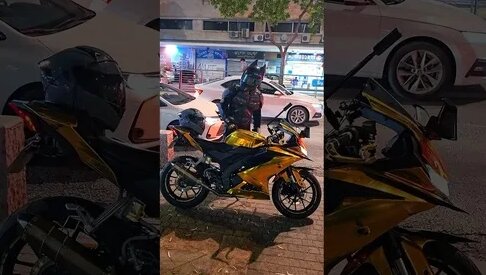 Batman biker fingers trick #funny #moto #auto #batman #shorts #memes ...