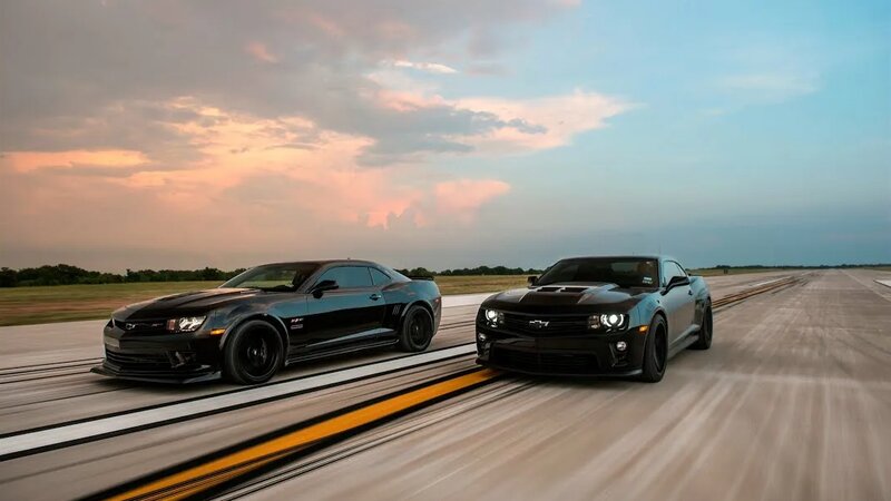 1650 HP Drag Race - Hennessey Z/28 Camaro vs Hennessey ZL1 Camaro ...