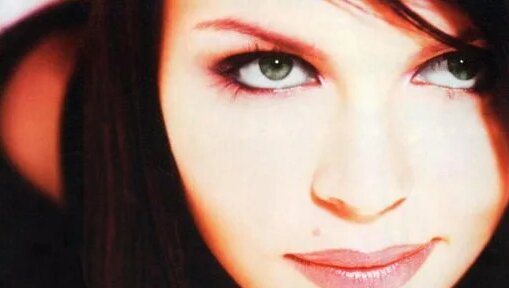 Laura B. - Only Face