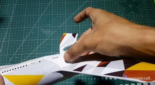 Airbus A380-800 (superjumbo jet) etihad airways papercraft - Смотреть ...