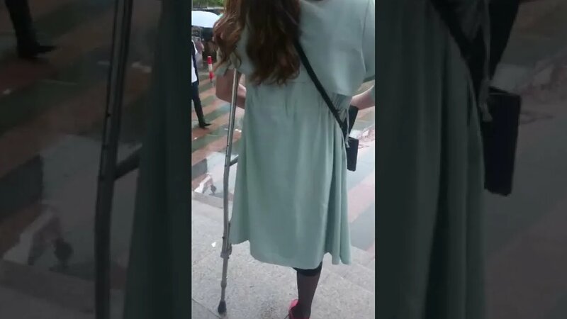 Asian Amputee-One Legged Sexy Amputee Girl Standing In The Street With ...