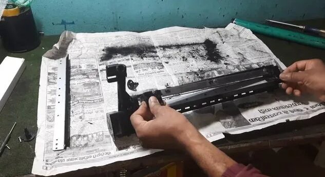 Sharp AR family , 5516, 5518, 5520, 5618 | Replace Drum cleaning Blade ...