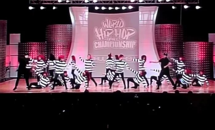 The Royal Family(Mega Crew) at HHI 2011 World Champs - Gold Medal ...