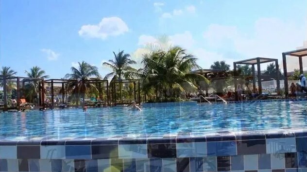 Gran Muthu Almirante Beach Hotel in Holguín, Cuba - Смотреть онлайн в ...