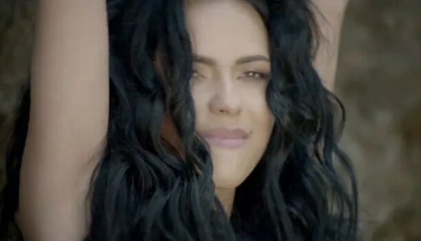 INNA Caliente Official video - Смотреть онлайн в поиске Яндекса по Видео