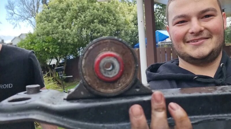 Mitsubishi FTO Galant/Legnum 6A13 Engine Removal in 4 Hours! - Смотреть ...