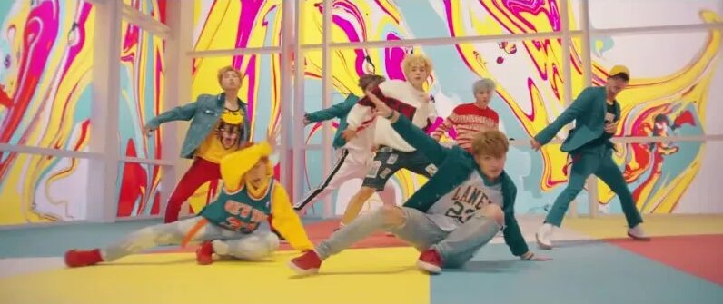 BTS (방탄소년단) DNA Official MV — Видео от DO YOU KNOW BTS? - Смотреть ...