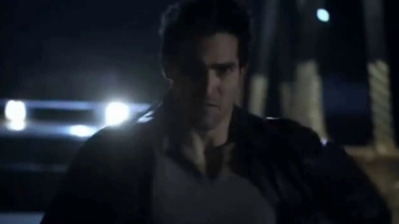 Teen Wolf Derek Hale Run from Police and Hunters (Season1Episode9 ...