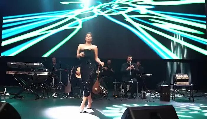 Видео Aysun İsmayilova - Popuri (Official Video).mp4 | OK.RU - Смотреть ...