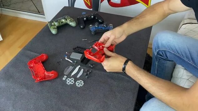 Full PS4 Controller Disassembly | DualShock4 V2 | CUH-Zct2e - Смотреть ...