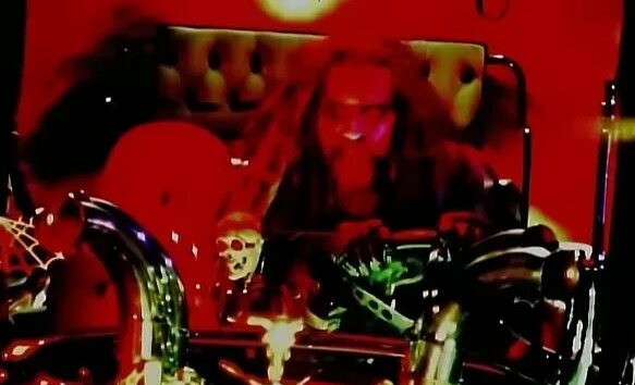 Rob Zombie - Dragula - Смотреть онлайн в поиске Яндекса по Видео