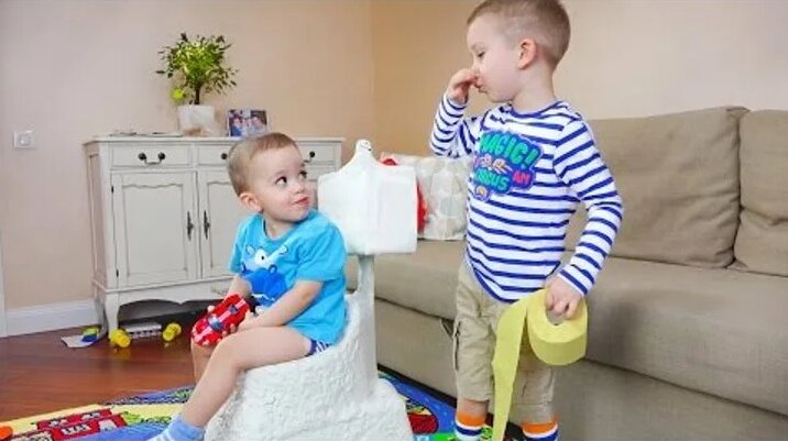 Видео Bad Baby Вредные Детки Какашки в Унитаз из Пластилина / Play Doh ...