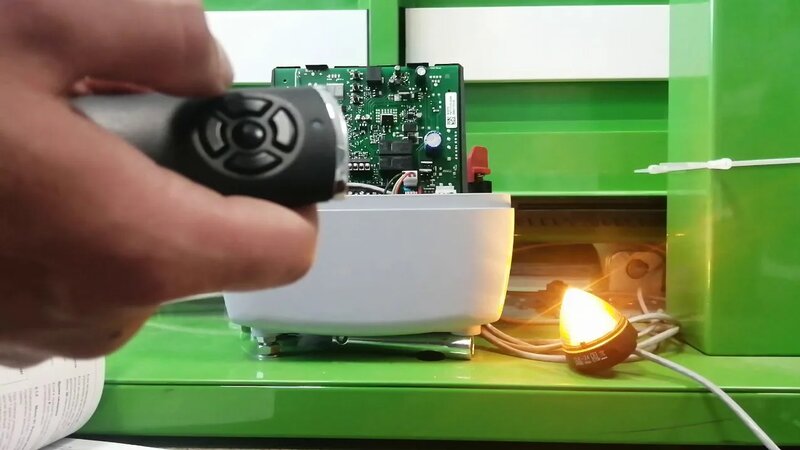 Программирование привода Hormann Linea Matic P - YouTube - Смотреть ...