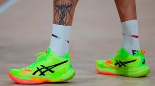 Обзор волейбольных кроссовок Asics Metarise 2 Paris — Видео от ...