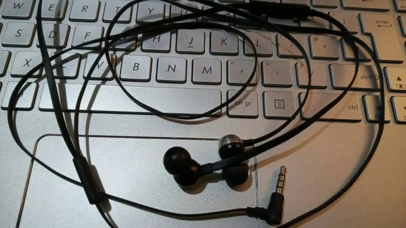 What is Combo Jack | How to setup and use Combo Jack Headphone and ...