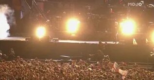 The Prodigy - Breathe @ Isle of Wight 2006 (Kieron Pepper on drums ...