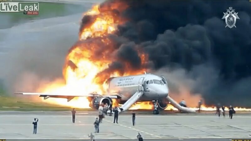 Plane Goes Up In Fire | Worst Airplane Crash Compilation | September ...