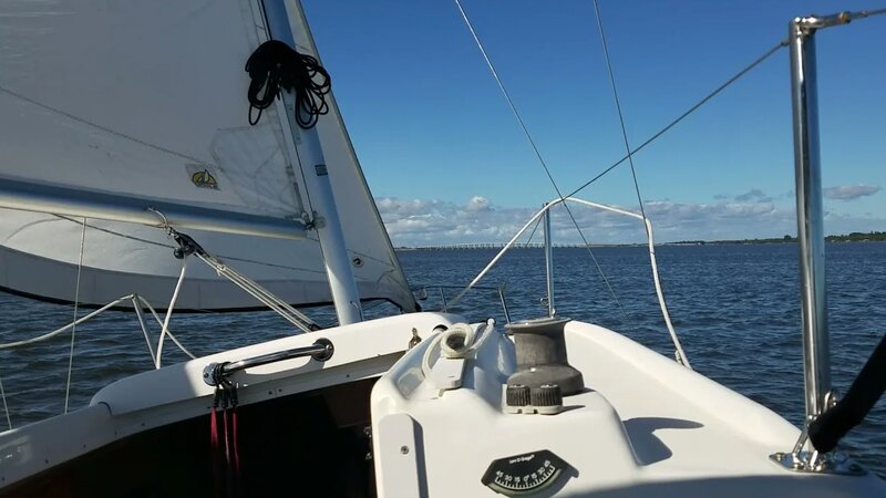 Putting my Macgregor 26M through her paces. - Yandex Video aramada ...