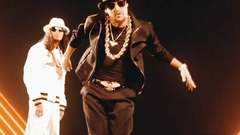 Kid Rock - Shakedown ft. Robert James (Official Video) - Смотреть ...