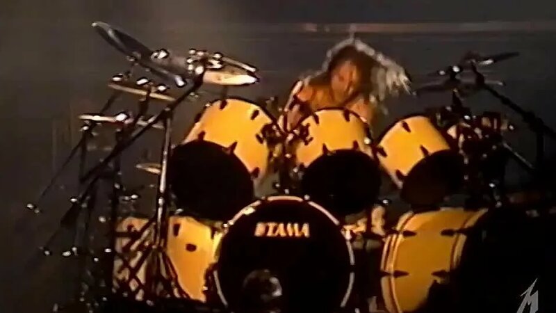 Lars Ulrich - Drum solo old school — Видео от Алексей Карпов - Смотреть ...