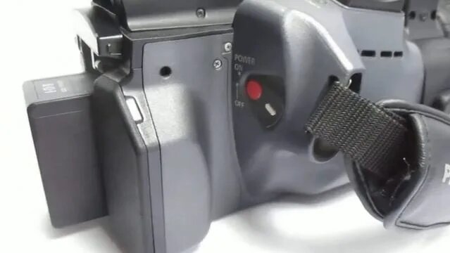 Panasonic AG-Hmc150p Avccam HD 3CCD Camcorder With 3 Batteries and ...