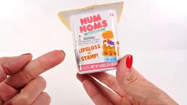 NUM NOMS Series 2 - New Mystery Blind Pack Toys - Num Nom Stamps/Lip ...