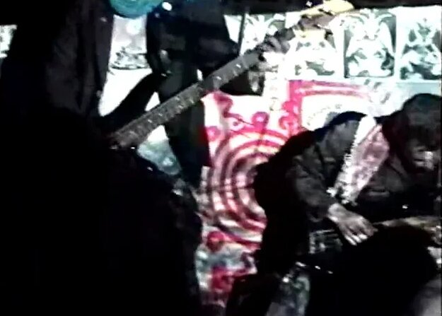 Going Deep To The Core at Ramen with Frank Moore #23 - Hop-Frog's Drum ...