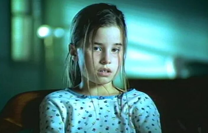 Little Girl - Yandex Video aramada çevrimiçi izle