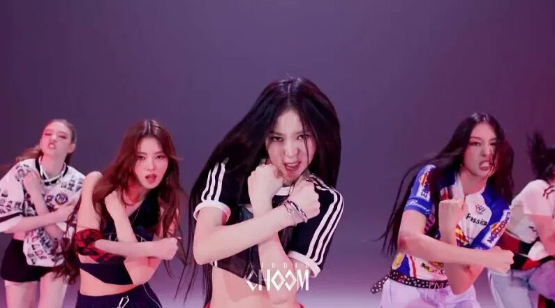 Meovv – Hands UP [Studio Choom Original] — Видео от The Home of Asian ...