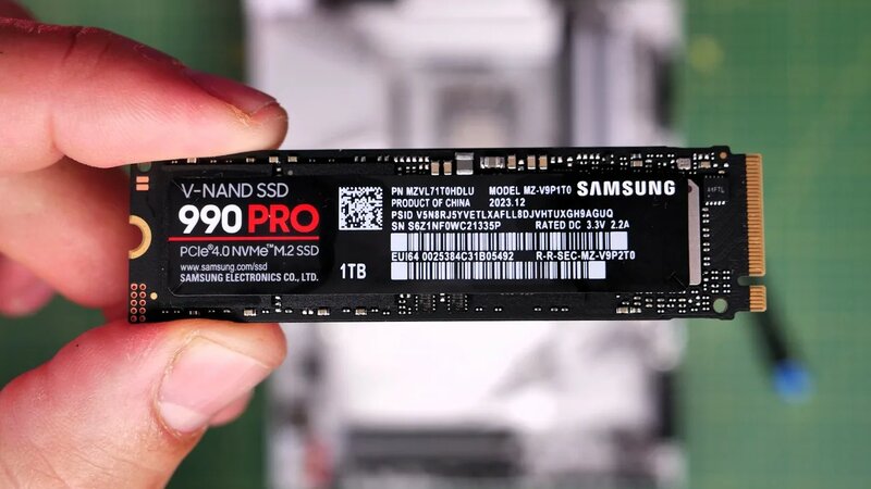 How to install Samsung 990 Pro NVMe SSD, install Windows and test ...