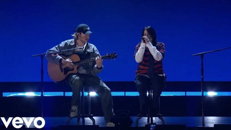 Billie Eilish - Wildflower (Live from FireAid, 2025) — Видео от Vevo ...