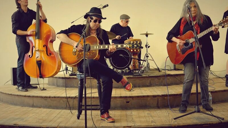 David and Sara Surkamp (of Pavlov's Dog) - Blowin' Out of Memphis ...