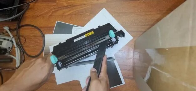 Kyocera Change Drum Waste Toner Full M2035 M2535 Fs1135 Lines Streaks ...