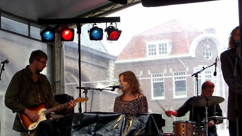 Scarlet Mae - LIVE at JFD 2014 - Смотреть онлайн в поиске Яндекса по Видео