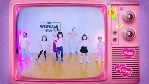 Icona Pop - Clap Snap | Dance Video by TheWonderStudio - Смотреть ...