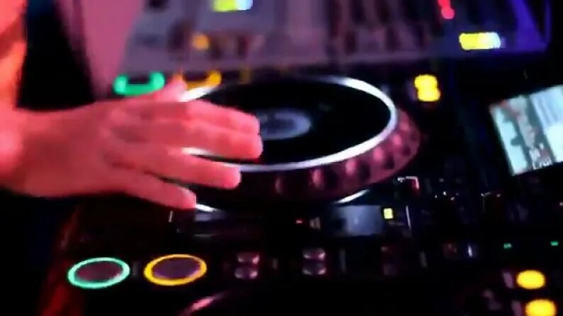 New Order - Blue Monday (Remix 2015) — Видео от Хиты 80х-90х-00х в ...