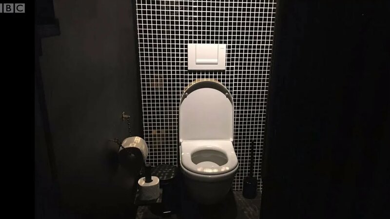 World Toilet Day (Nov 19) - Here is a solution to public toilets problem!