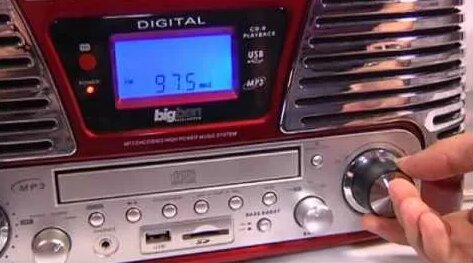 Technotest : le BigBen Nostalgia - Le Figaro - Yandex Video aramada ...