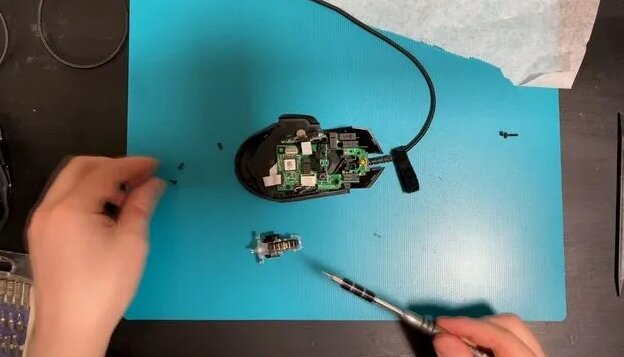 Logitech G502 Disassembly & cleaning - Смотреть онлайн в поиске Яндекса ...