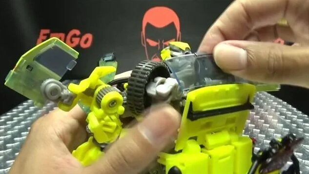 MPM-11 Masterpiece Movie Ratchet: EmGo's Transformers Reviews N' Stuff ...