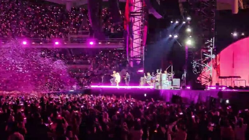 Coldplay and Rose(Blackpink) - APT - Music of the Spheres Seoul ...