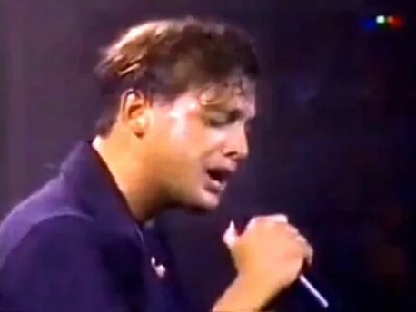 Luis Miguel. Ese momento. - Смотреть онлайн в поиске Яндекса по Видео