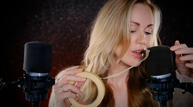 ASMR | Close-up Mouth Sounds & Breathy Whispers Ear Attention｜Isabel ...