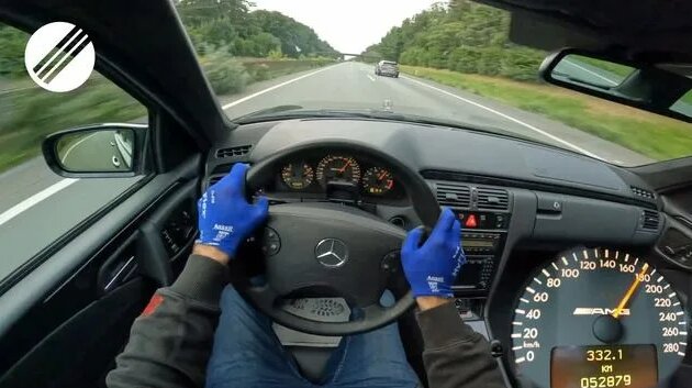 Mercedes-Benz E55 AMG W210 TOP Speed Drive ON German Autobahn ...