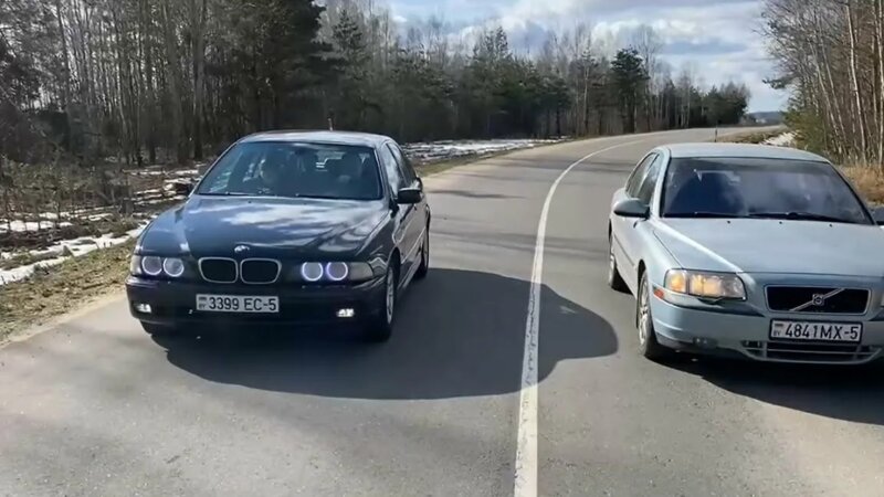 BMW e39 vs Volvo S80 - Смотреть онлайн в поиске Яндекса по Видео