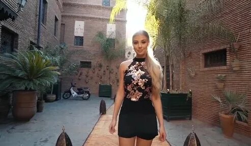 Lulu chu step sisters thong bikini