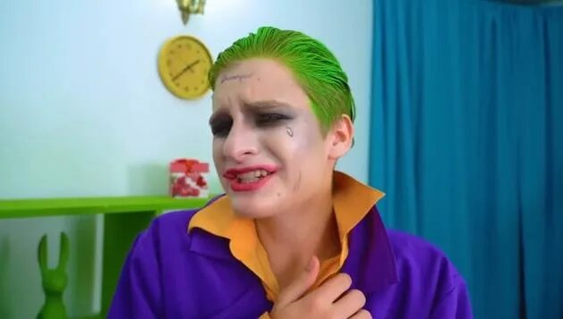 Superhéroes Esperando un Bebé! Harley Quinn y el Guasón se Convirtieron ...