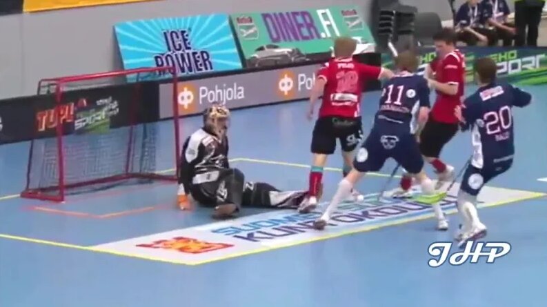 Floorball Goalies - Amazing saves — Видео от Детско-юношеская ...
