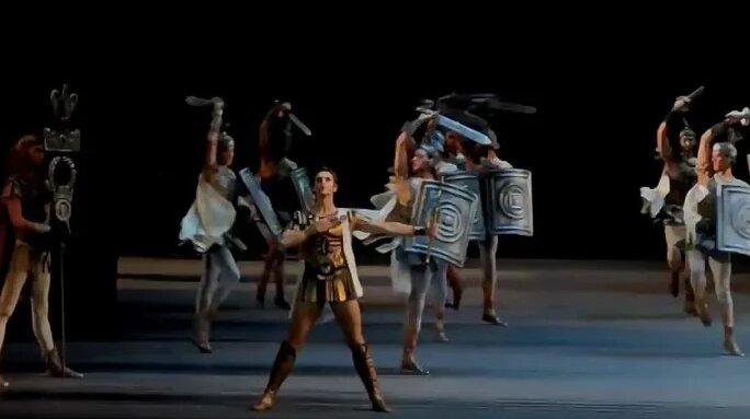 Amazing New Male Bolshoi Principal 2022 - Egor Gerashchenko - Смотреть ...